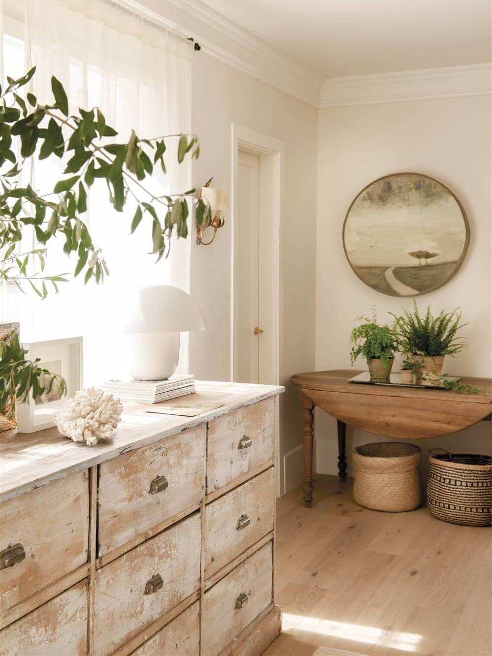 Mirrors and Feng Shui: where to place them to activate positive energy